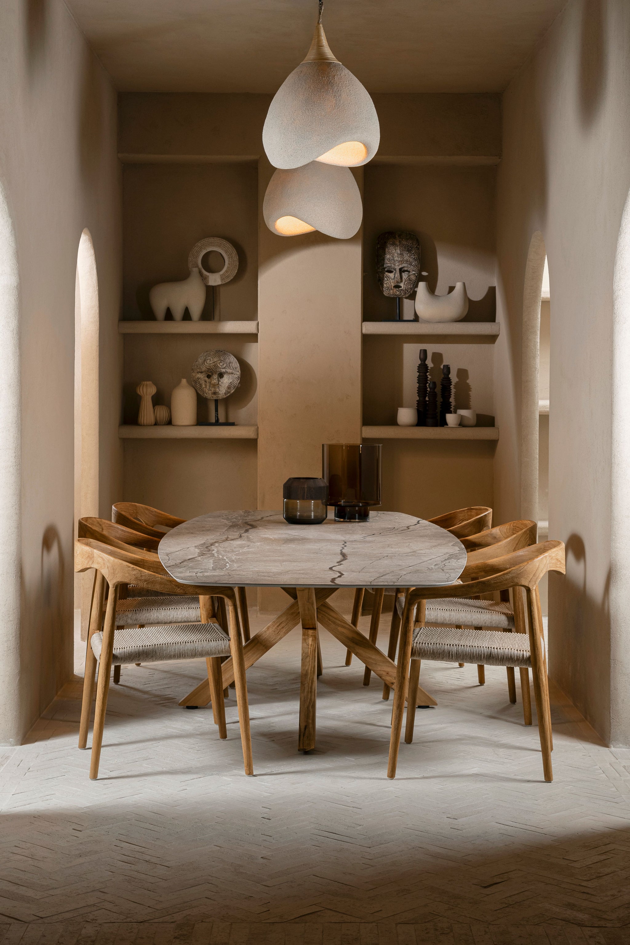 Eettafel keramisch Silver Root, teakhouten poot - PRN